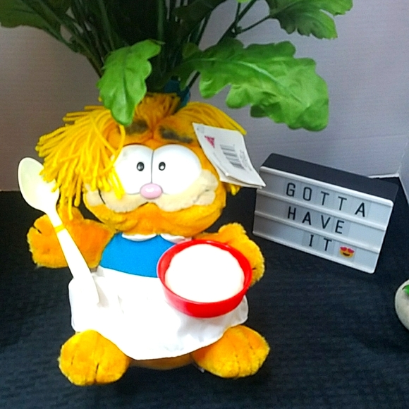 Garfield | Toys | Vintage 981 Rare Garfield Goldilocks Plush Toy | Poshmark